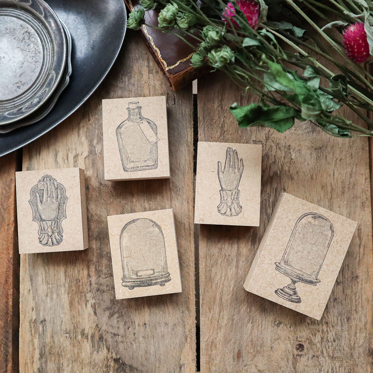 Keibunsha - Rubber Stamp - Glass dome & Lady's hand – petit zakkaya