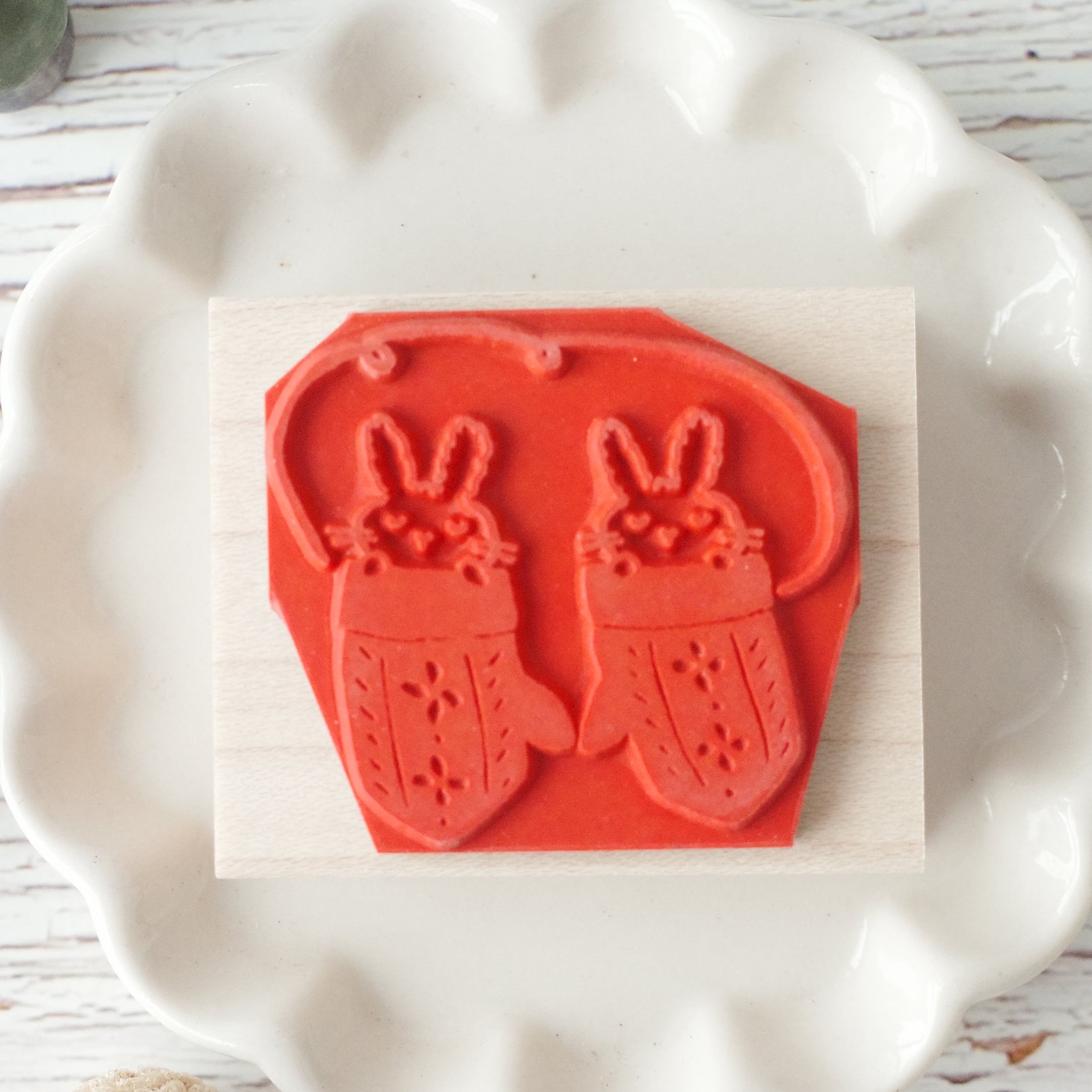 Hankodori stamp - Mitten rabbits – petit zakkaya