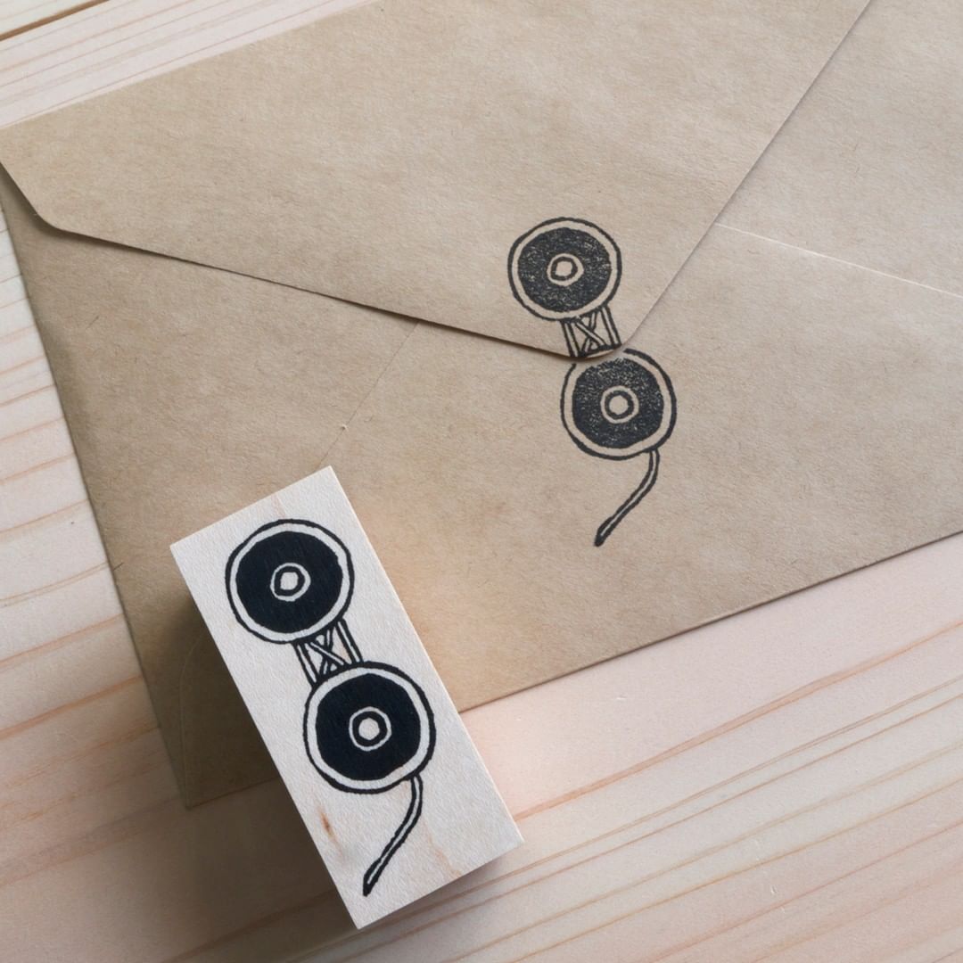 Akamegane stamp - Envelope closer (Pre-order) – petit zakkaya