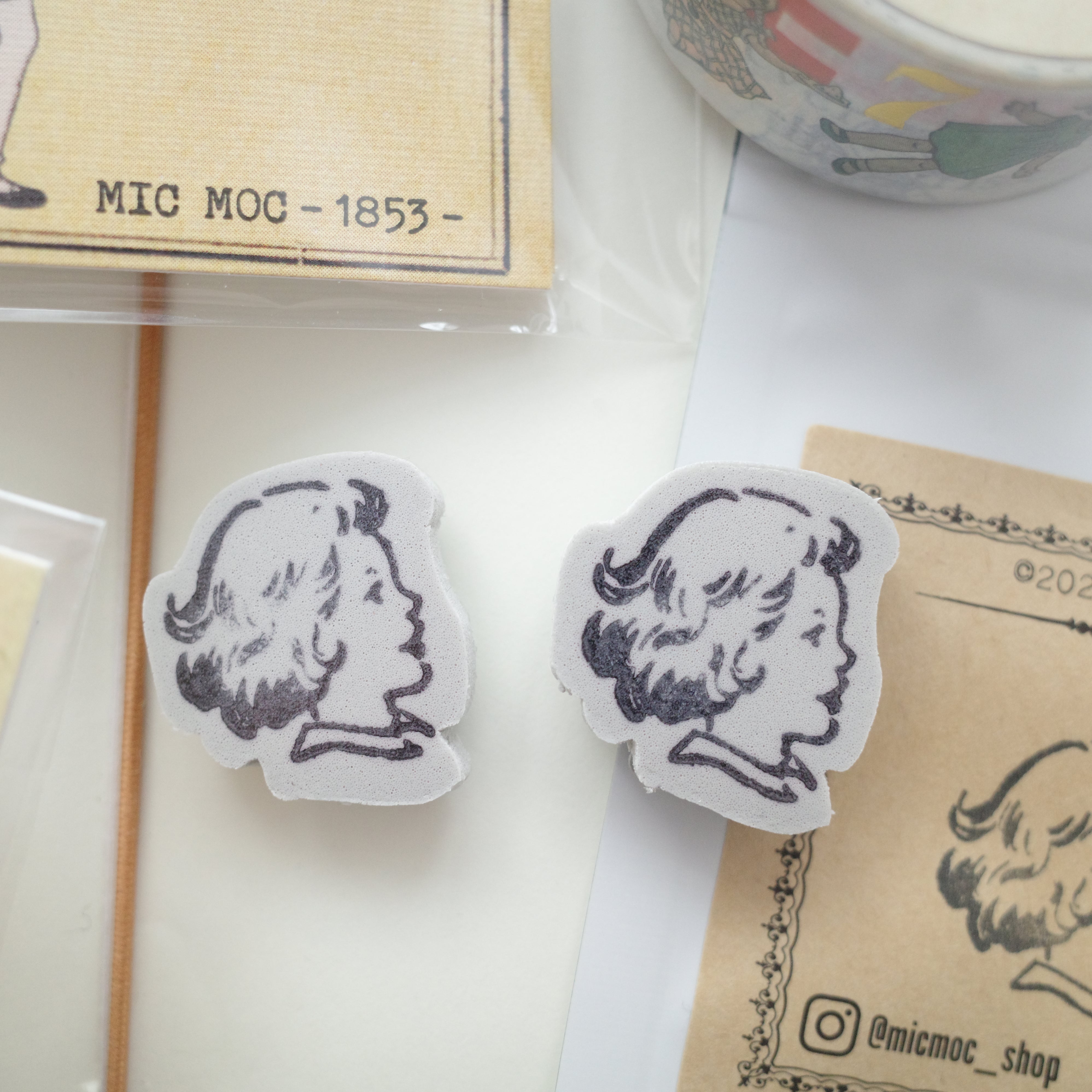 Mic Moc - 'Vintage Girl Portrait’ Rubber Stamp – petit zakkaya