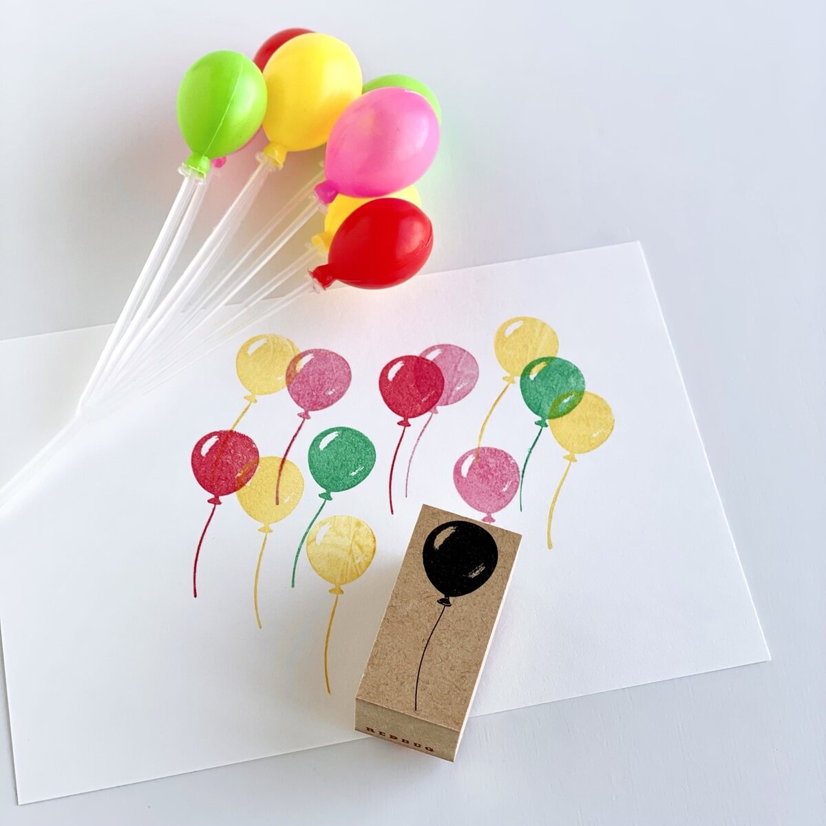 Redbug rubber stamp - Balloon – petit zakkaya